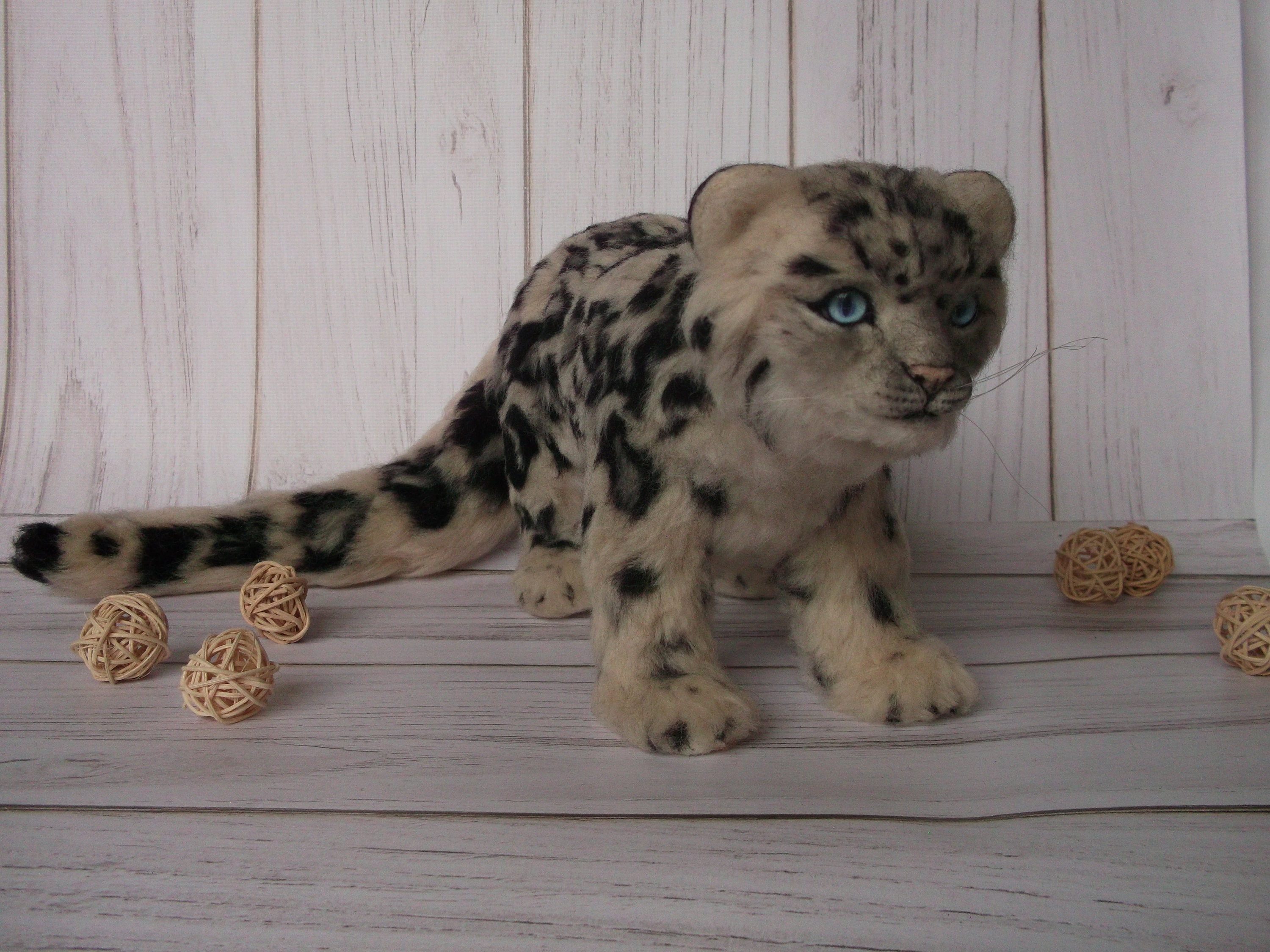 Snow Leopard Needle Felted, Snow Leopard Felt, Cat Needle Felted ...