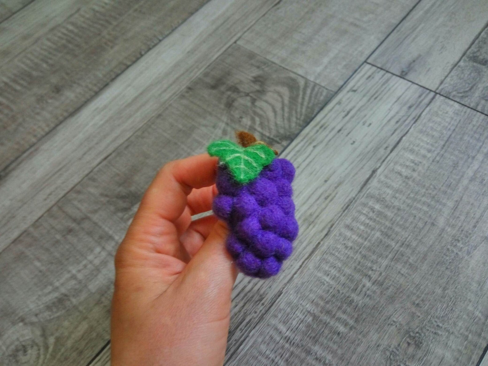 Brooch Grape Needle Felted Brooch Bunch of Grapes Felted - Etsy