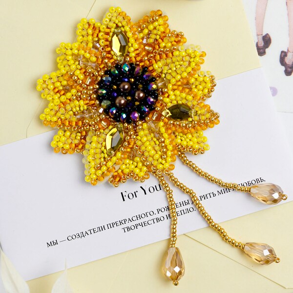 Sunflower Brooch - Etsy