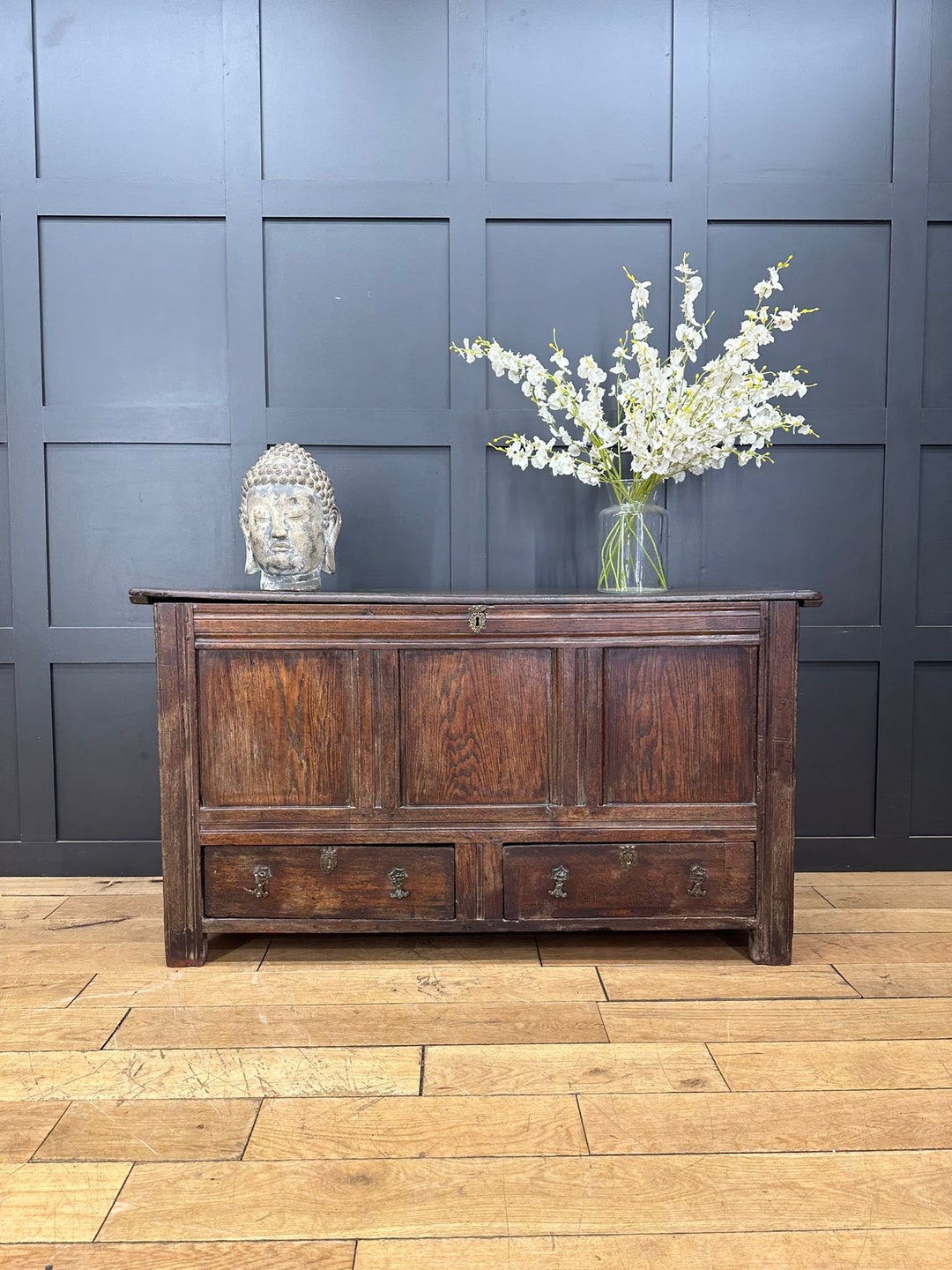 Antique Solid Oak Mule Chest / TV Stand / Antique Coffer Chest ...