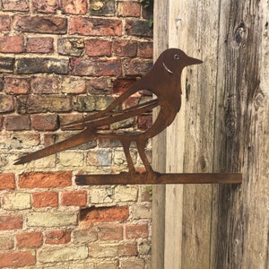 Rusty Metal Magpie Garden Ornament , Garden Sign , Bird Decoration ...