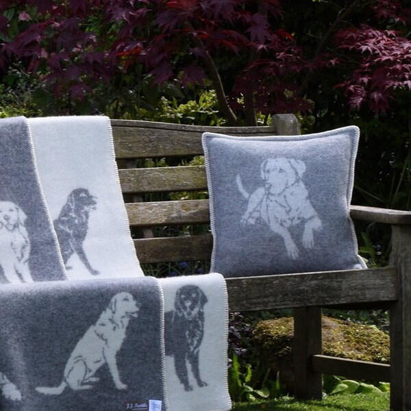 Labrador Pillow - Etsy