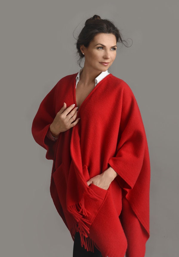 High-quality red plain cape shawl in pure wool coat poncho | Etsy