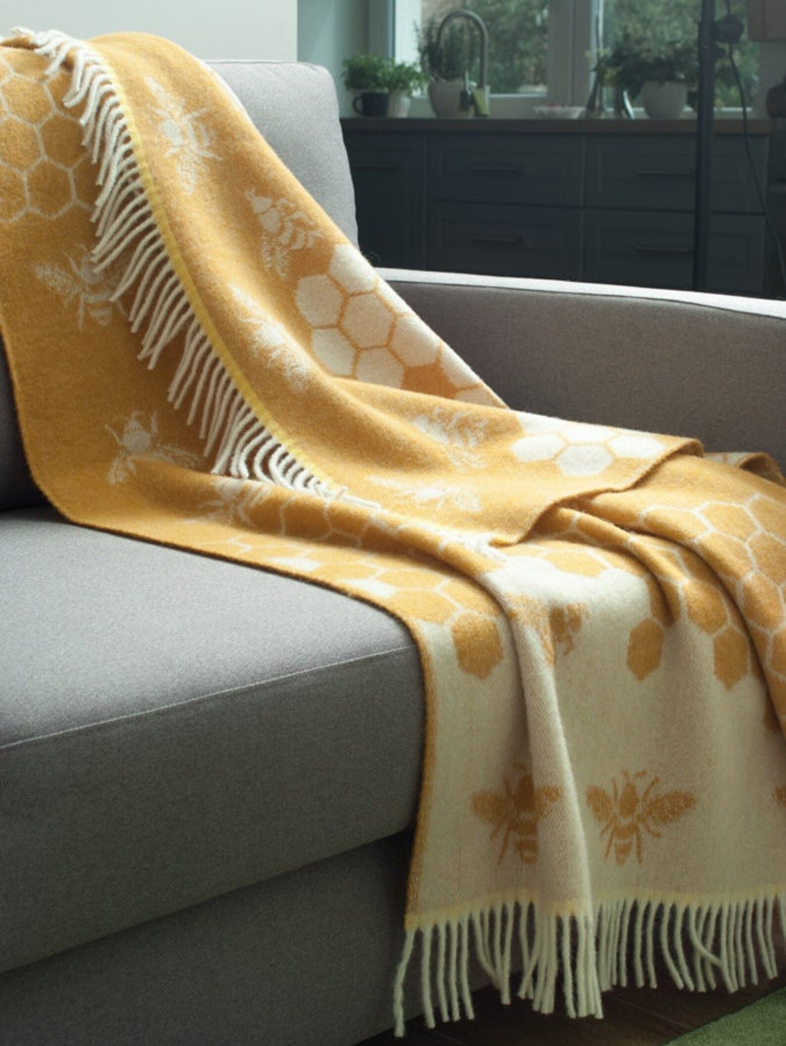 Mustard Yellow Bee Pure Wool Throw Bee and Honey Design - Etsy