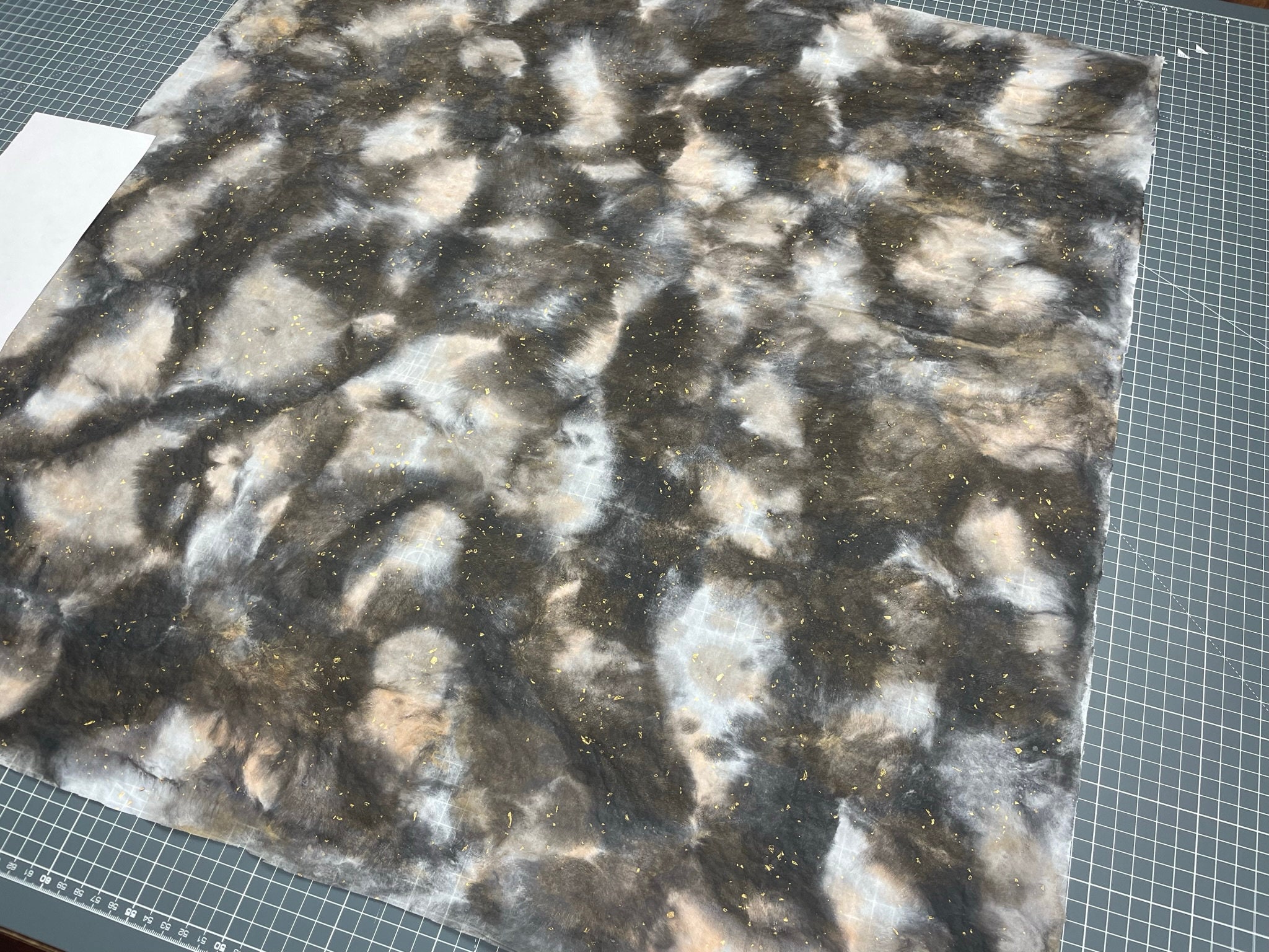 Smokechi, Bespoke Origami Paper - Gold Leaf Smoke - Etsy UK