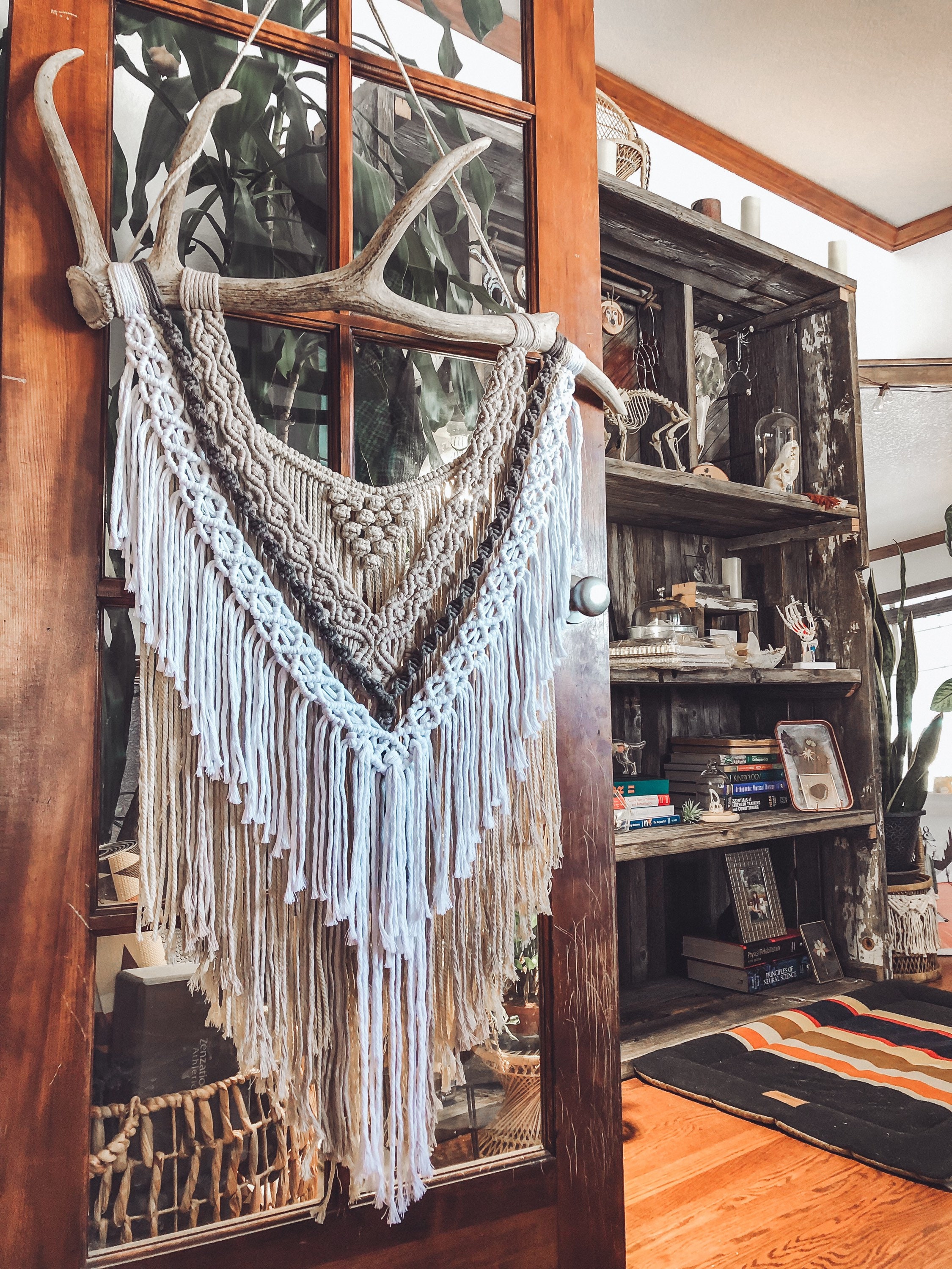 Naturally Shed Elk Antler Macrame Wall Hanging - Etsy