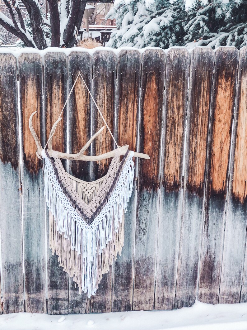 Naturally Shed Elk Antler Macrame Wall Hanging - Etsy