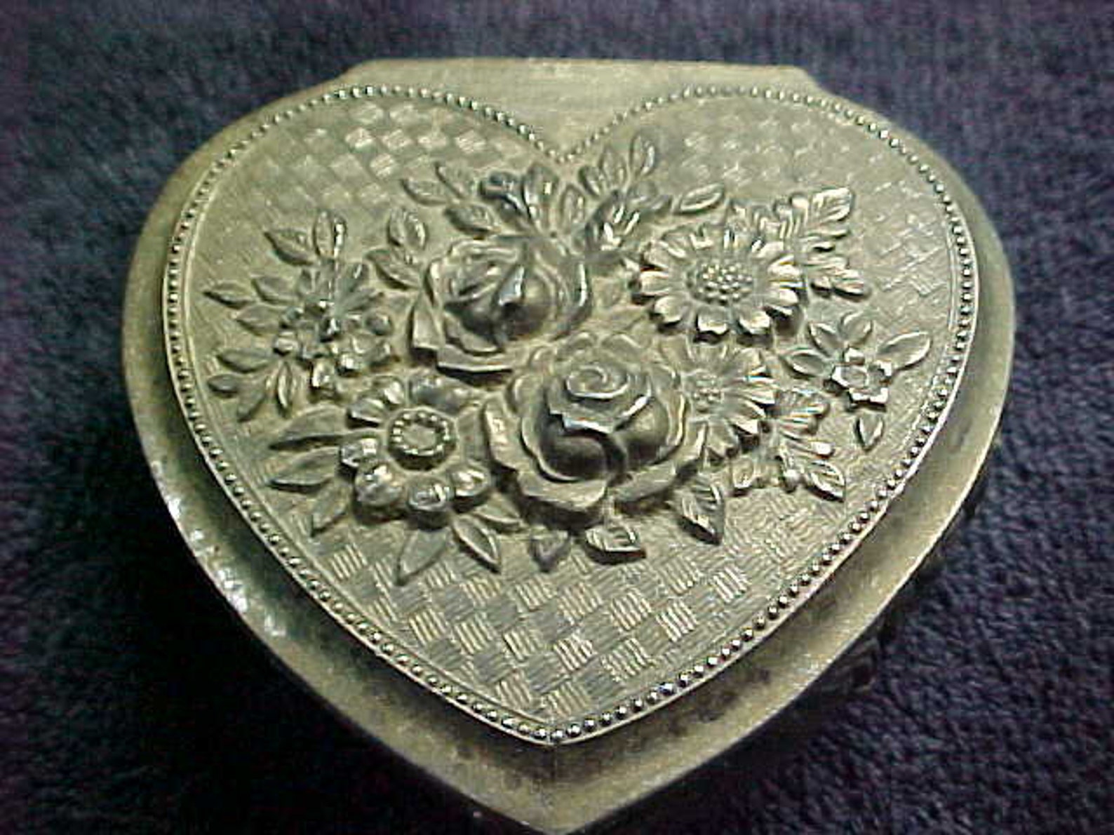 Metal Heart Shaped Trinket Box With Hinged Lid - Etsy