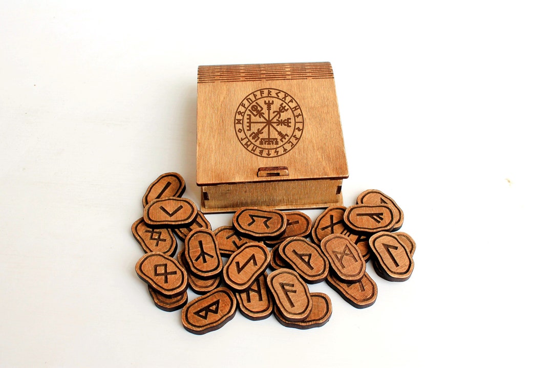 Elder Futhark Runes in a Box, Runes Set 27 Blank 35mm, Runes for ...