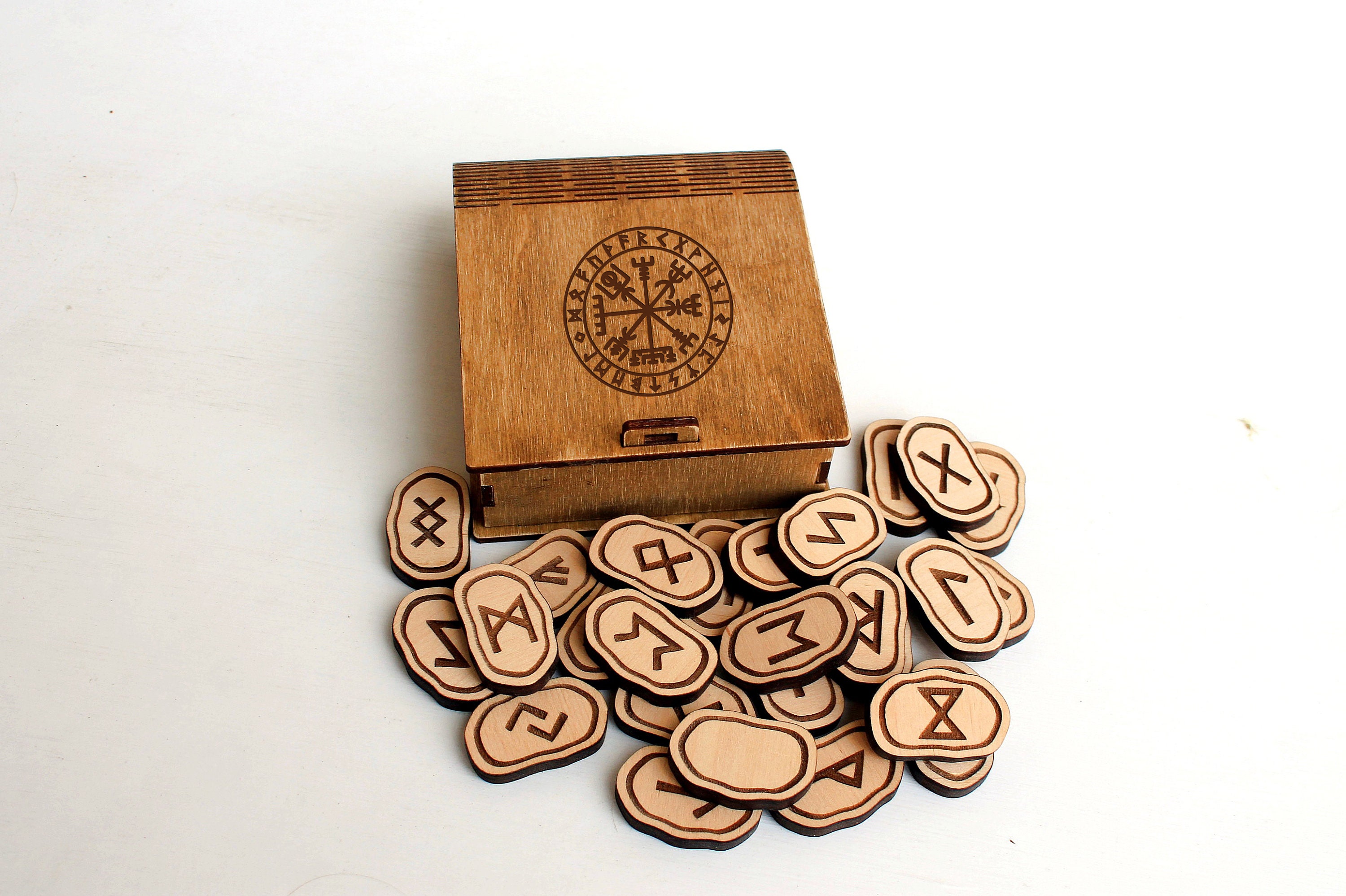 Elder Futhark Runes in a Box, Runes Set 27 Blank 35mm, Runes for ...