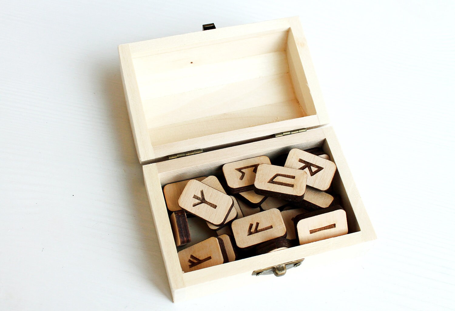 Elder Futhark Runes in a Box, Runes for Divination, Nordic Runes ...