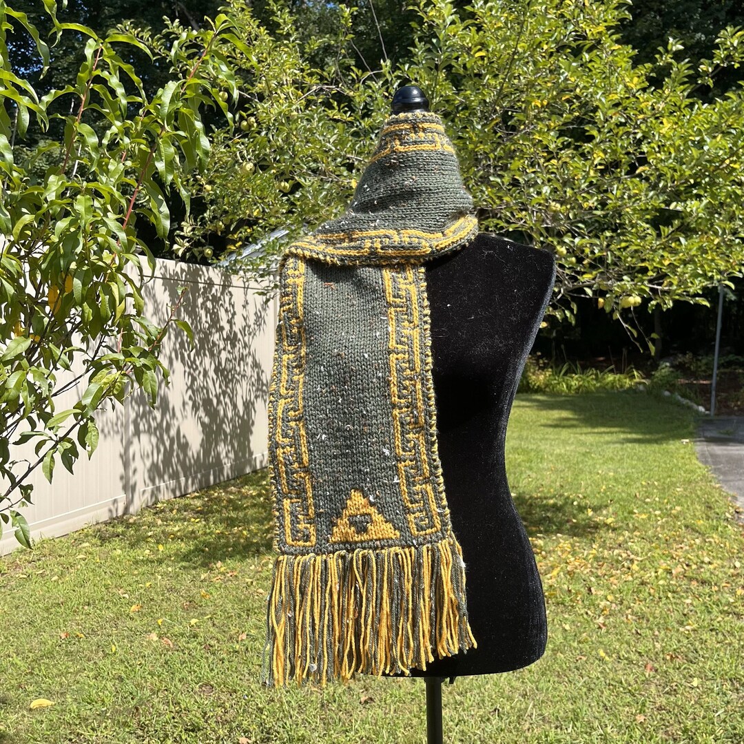 Legend of Zelda Inspired Triforce Scarf Medium - Etsy