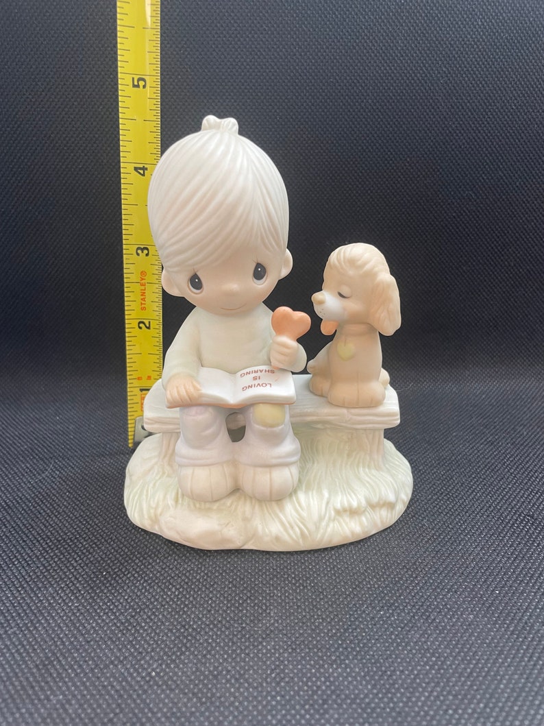 Vintage Precious Moments “loving is Sharing” Figurine. Enesco E3110/B ...