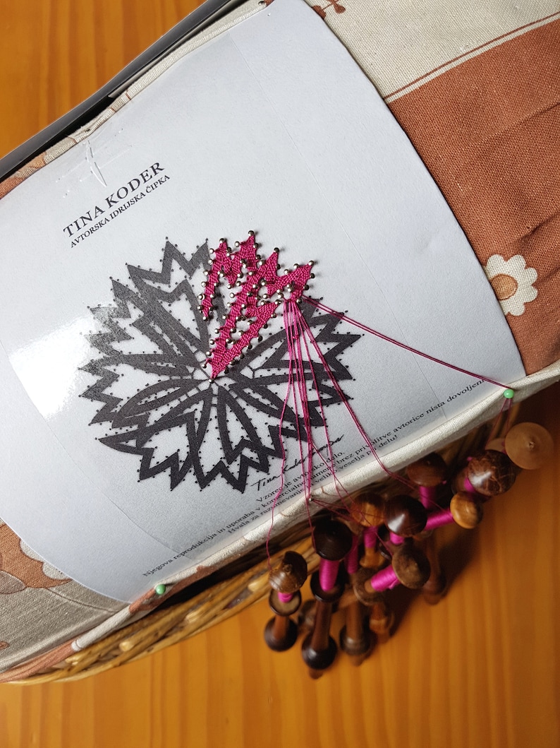 Digital Bobbin Lace Pattern-carnation Flower Brooch - Etsy