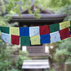 Tibetan Deities Prayer Flag | Spiritual Tibetan Buddhist Prayer Flag ...