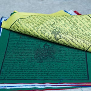 Tibetan Deities Prayer Flag | Spiritual Tibetan Buddhist Prayer Flag ...