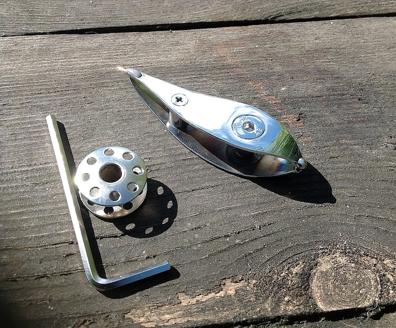 Tatting Shuttle Olive Leaf Bobbin With Hook - Etsy