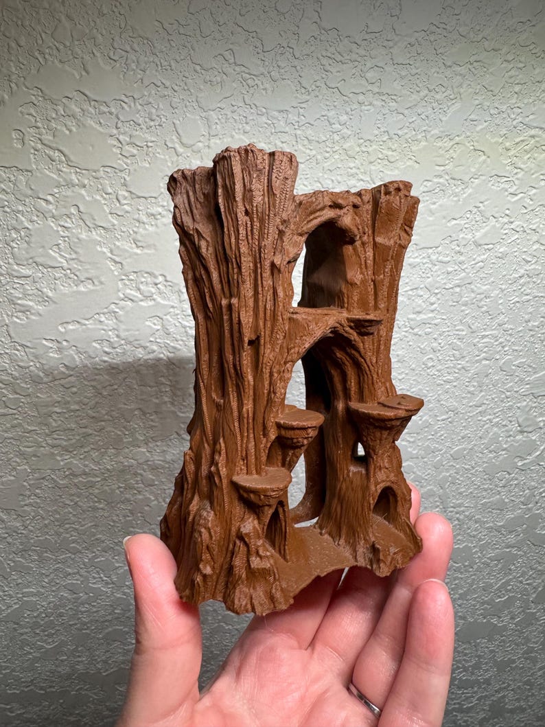 Tree Trunk Jumping Spider Wall Feature - Etsy