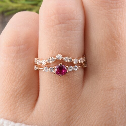 Small & Dainty Art Deco Ruby Wedding Rings Set Unique - Etsy