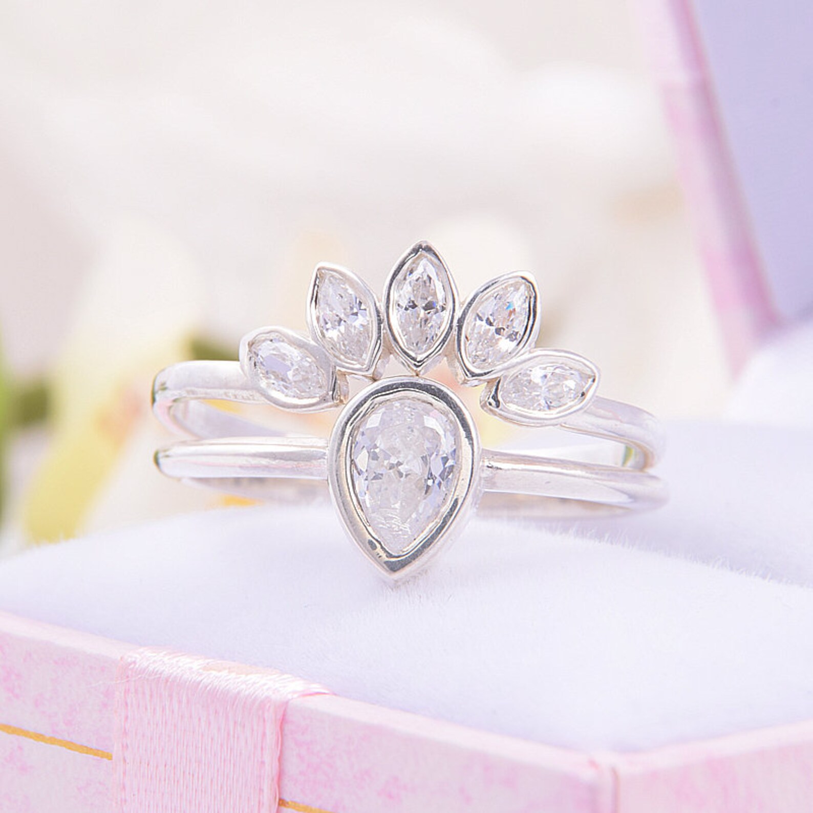 Unique bezel cut womens wedding rings set Art deco wedding | Etsy