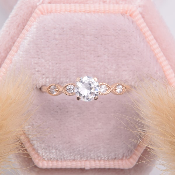 Victorian Style Ring - Etsy