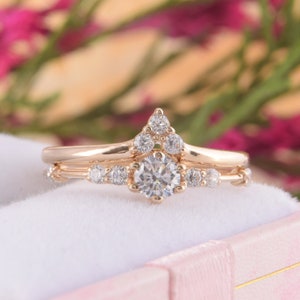Dainty Wedding Rings Set, Minimalist Wedding Rings Set, Womens Wedding ...