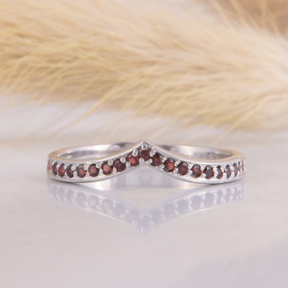 925 Sterling Silver Simple & Elegant V Shape Garnet Wedding | Etsy