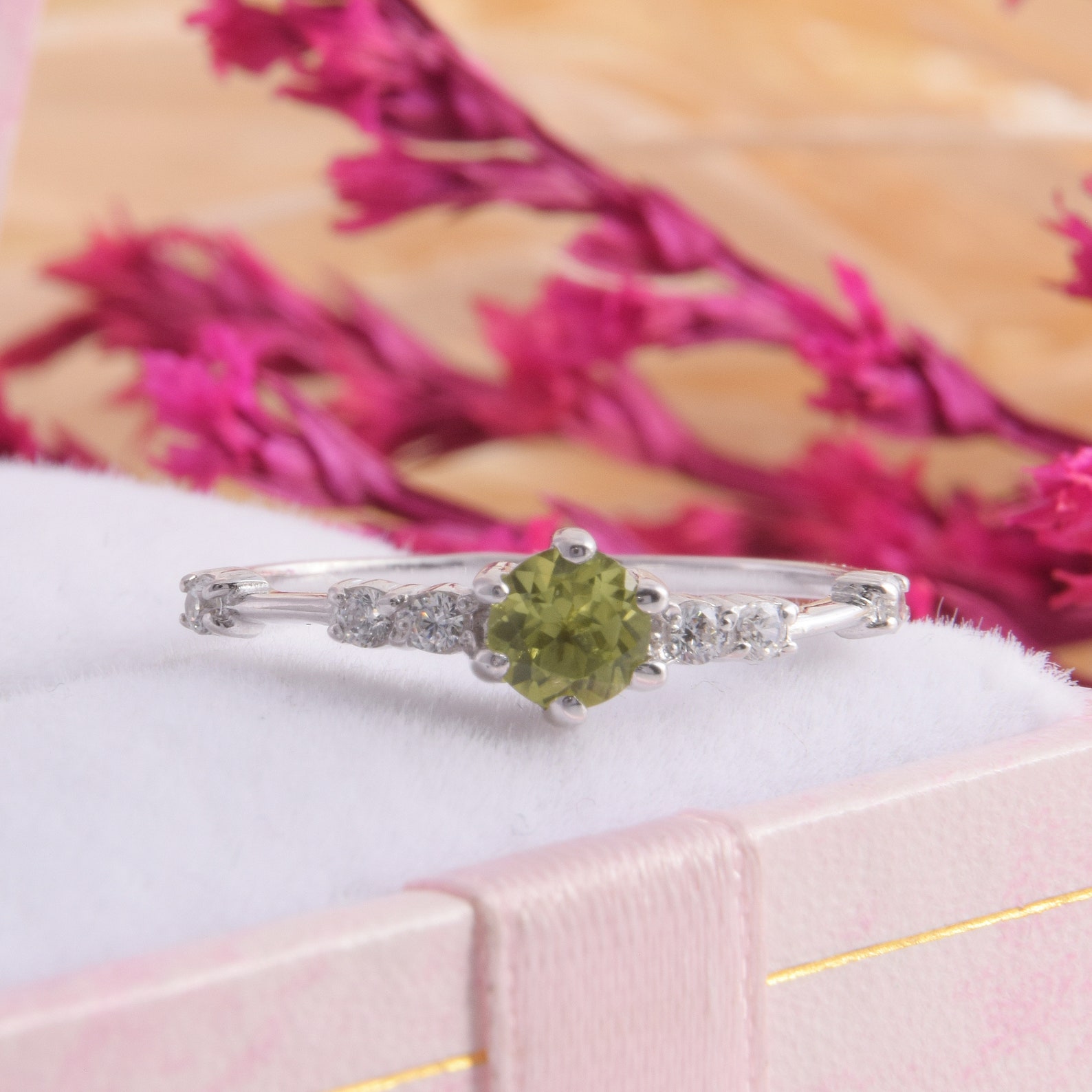 Silver Womens Peridot Ring Peridot Jewelry Peridot Promise - Etsy