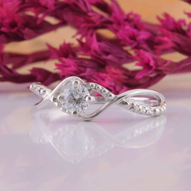 Womens gold promise ring Unique promise ring for her Elegant | Etsy