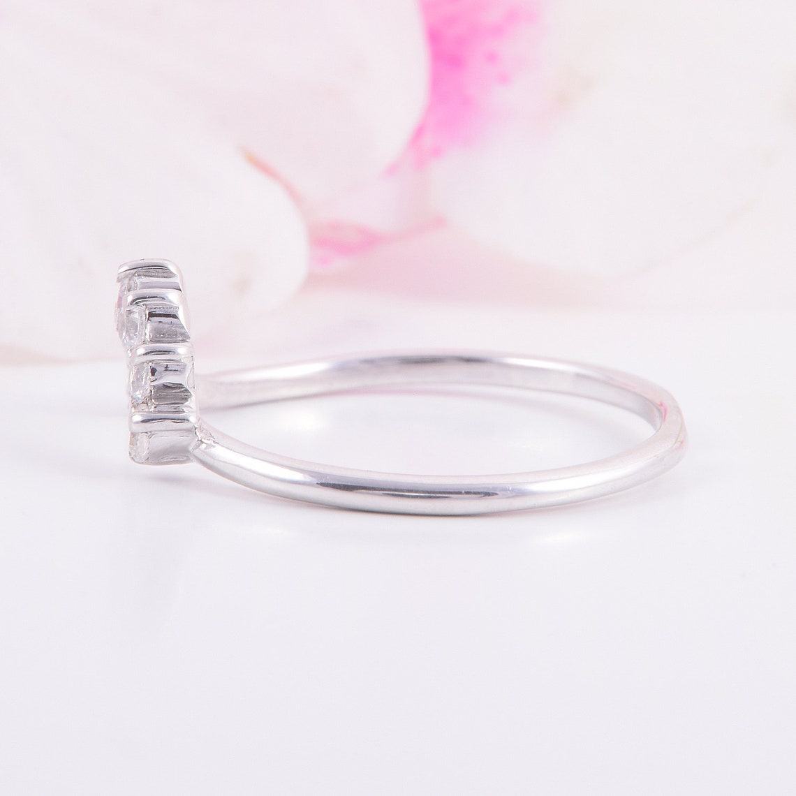 Unique 925 sterling silver curved crown wedding band Womens | Etsy