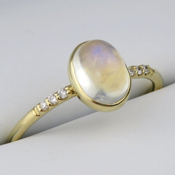 Gold Moonstone Ring - Etsy