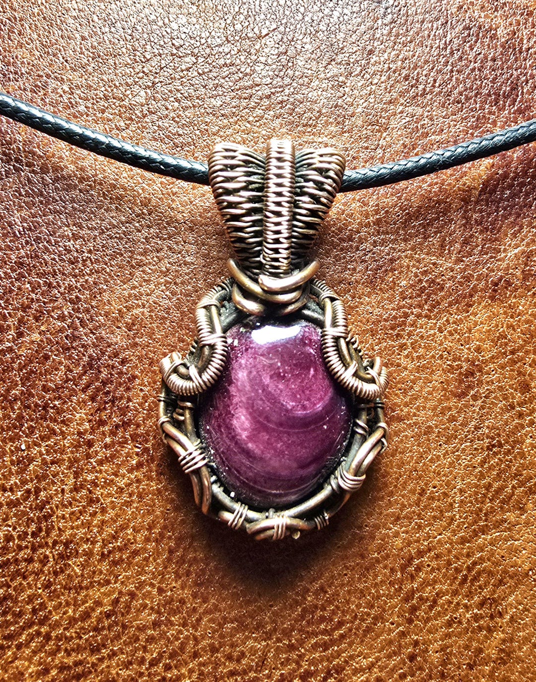 Spiny Oyster Pendant - Etsy