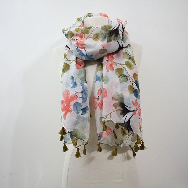 Daisy Scarf - Etsy