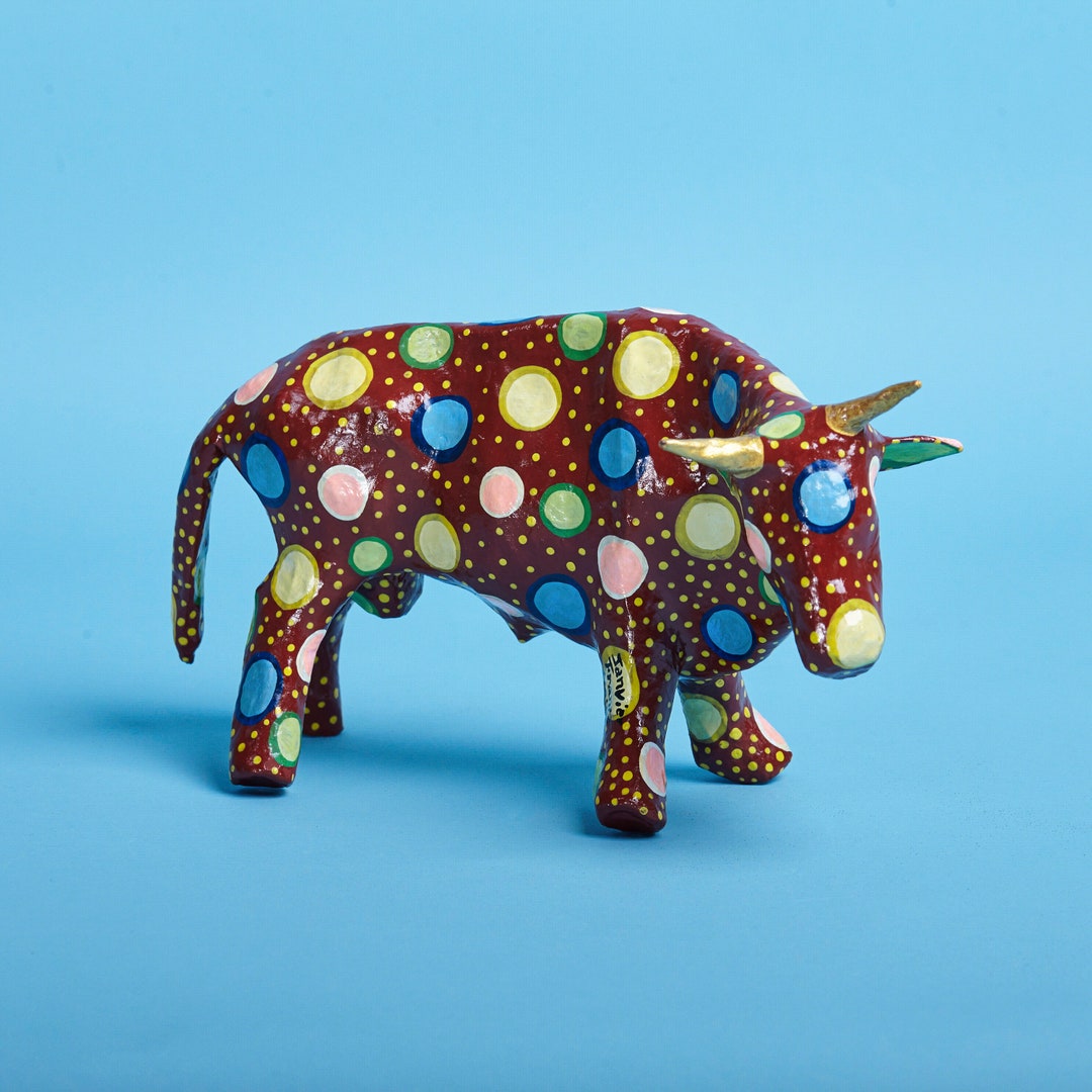 Brown Dotted Bull, Animal Sculpture, Paper Mache Animal, Coffee Table ...