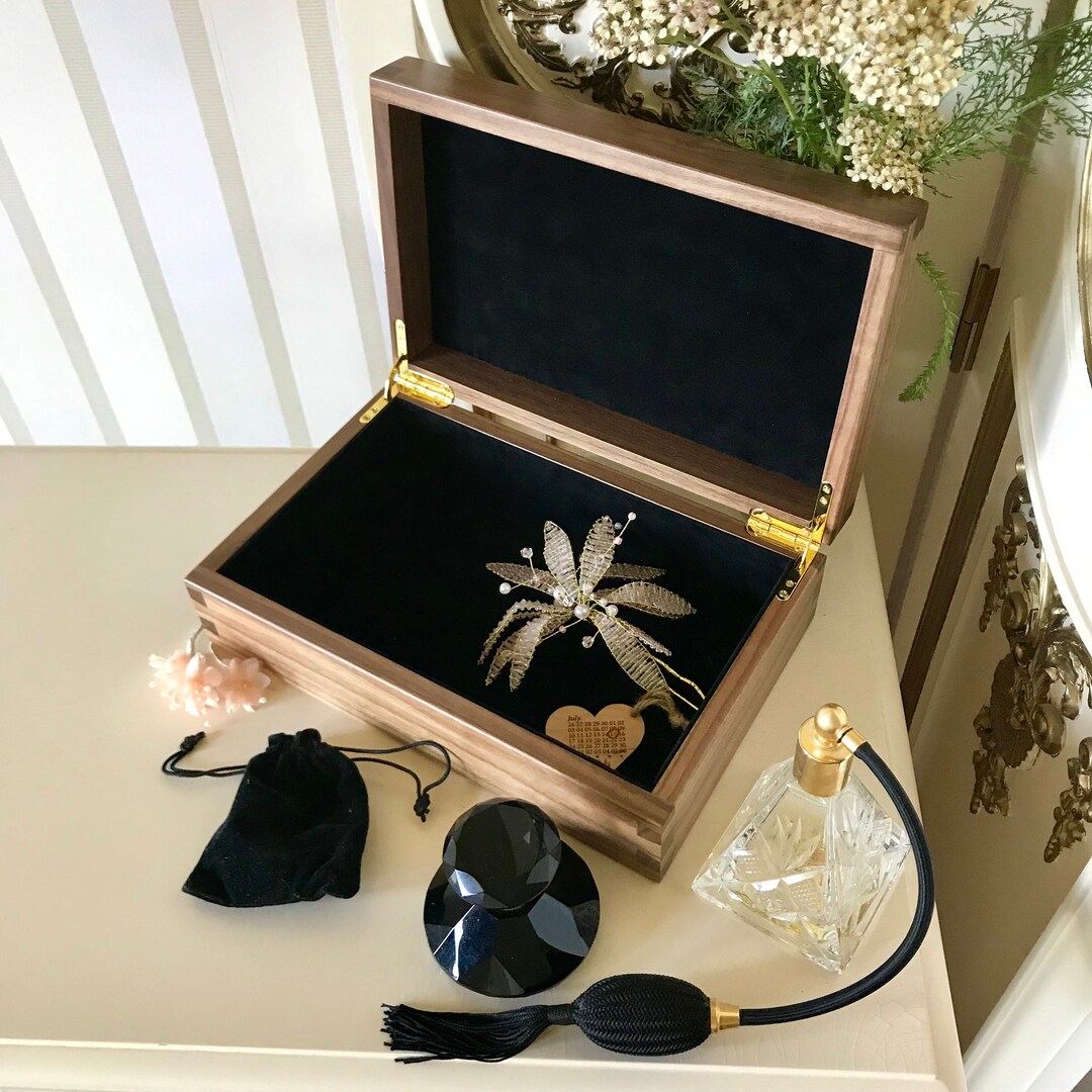 Keepsake Box Walnut Wood Case With Feature Burr Walnut Lid - Etsy