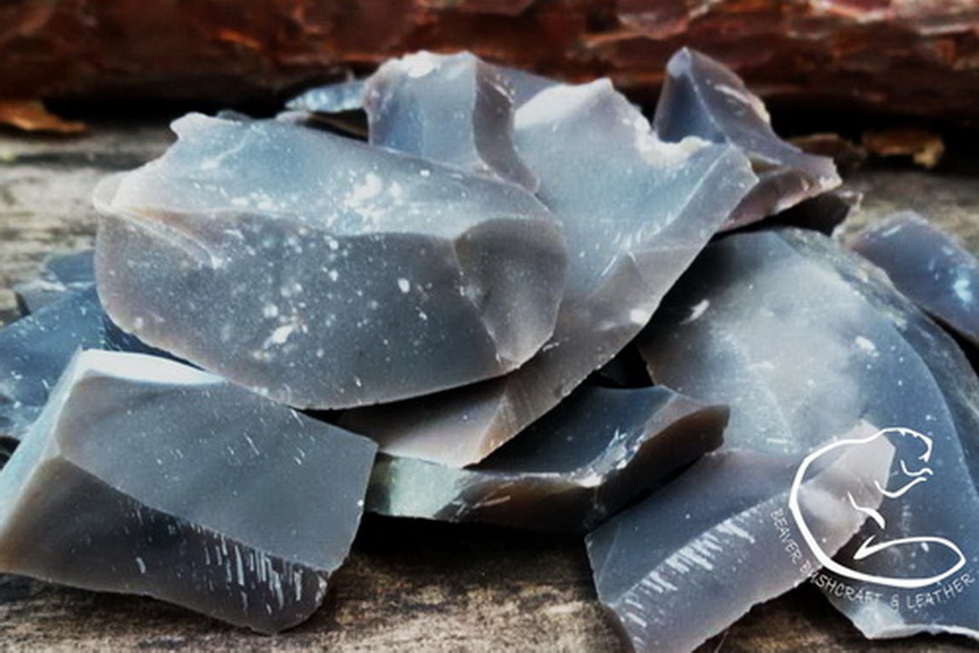 Hand Knapped English Flint Shards 200g for Primitive Fire Lighting ...