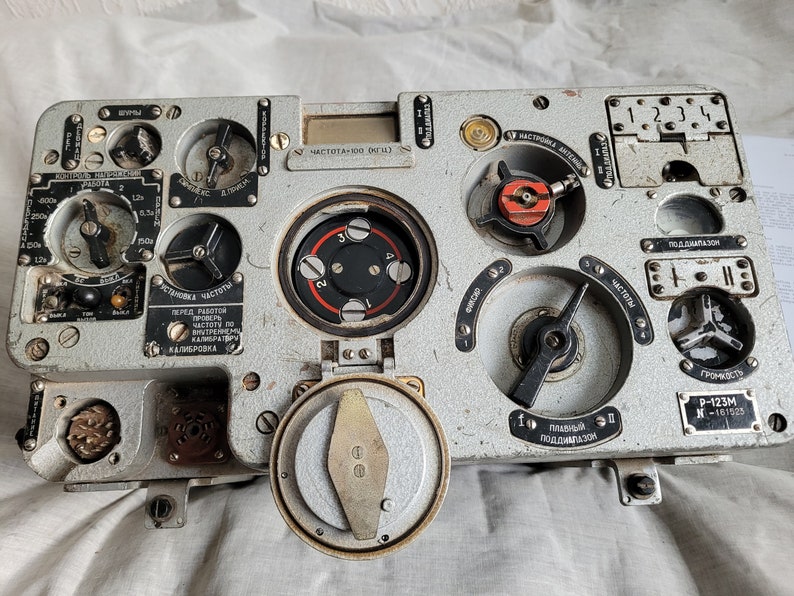 Soviet Tank Radio R-123M - Etsy