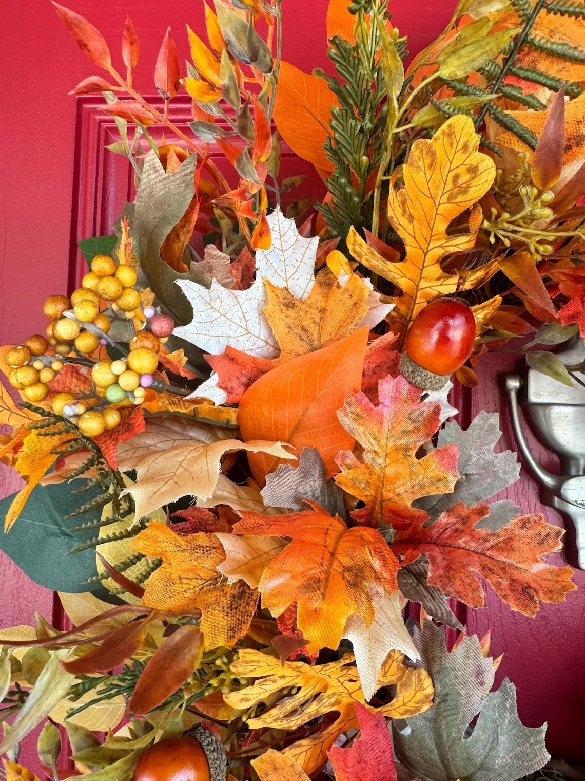 Berry & Acorn Greenery Wreath With Fall Foliage for Front Door, Neutral ...
