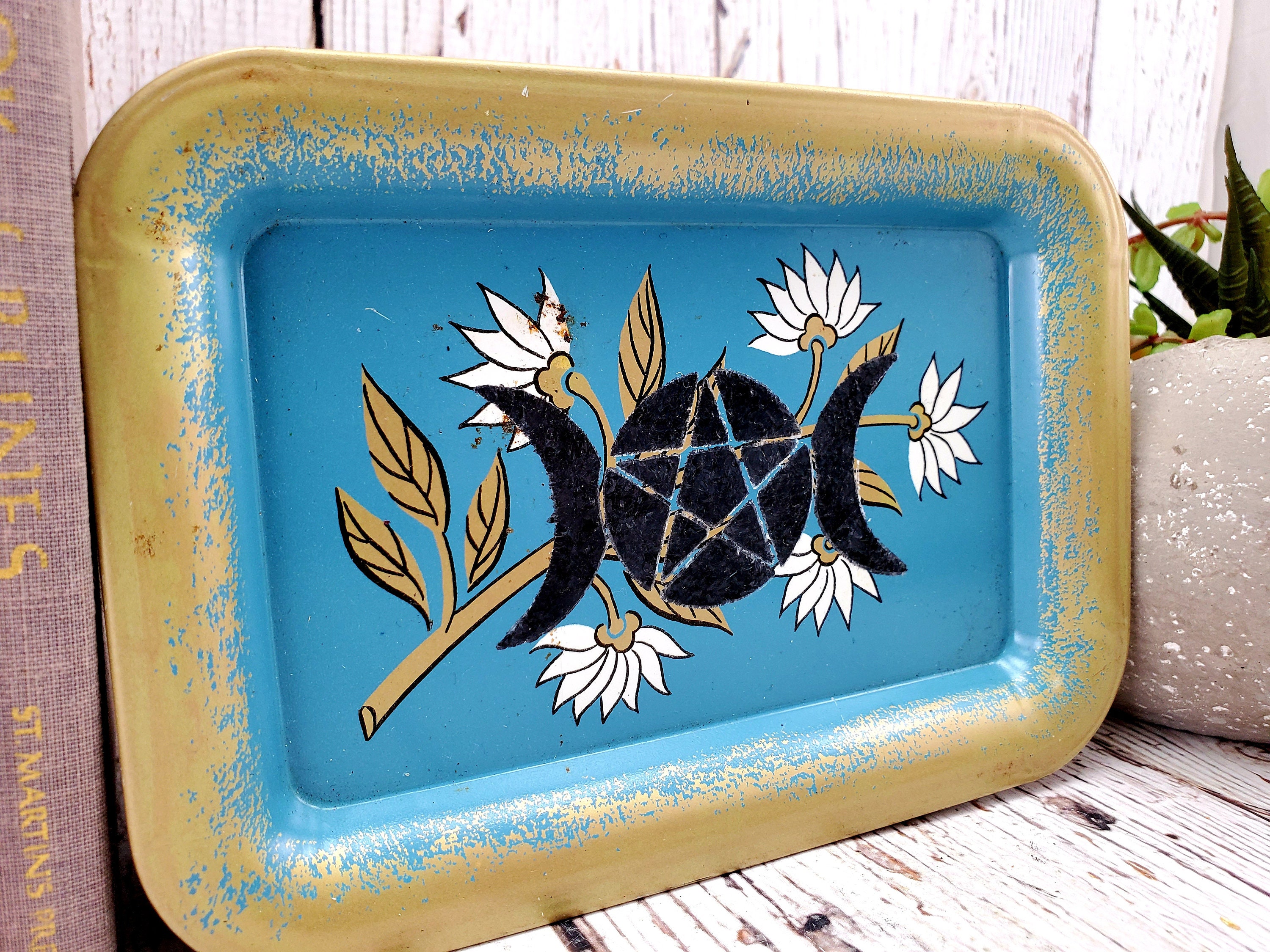 Vintage Magical Tray, Vintage Metal Tray, Wiccan Altar Supplies ...