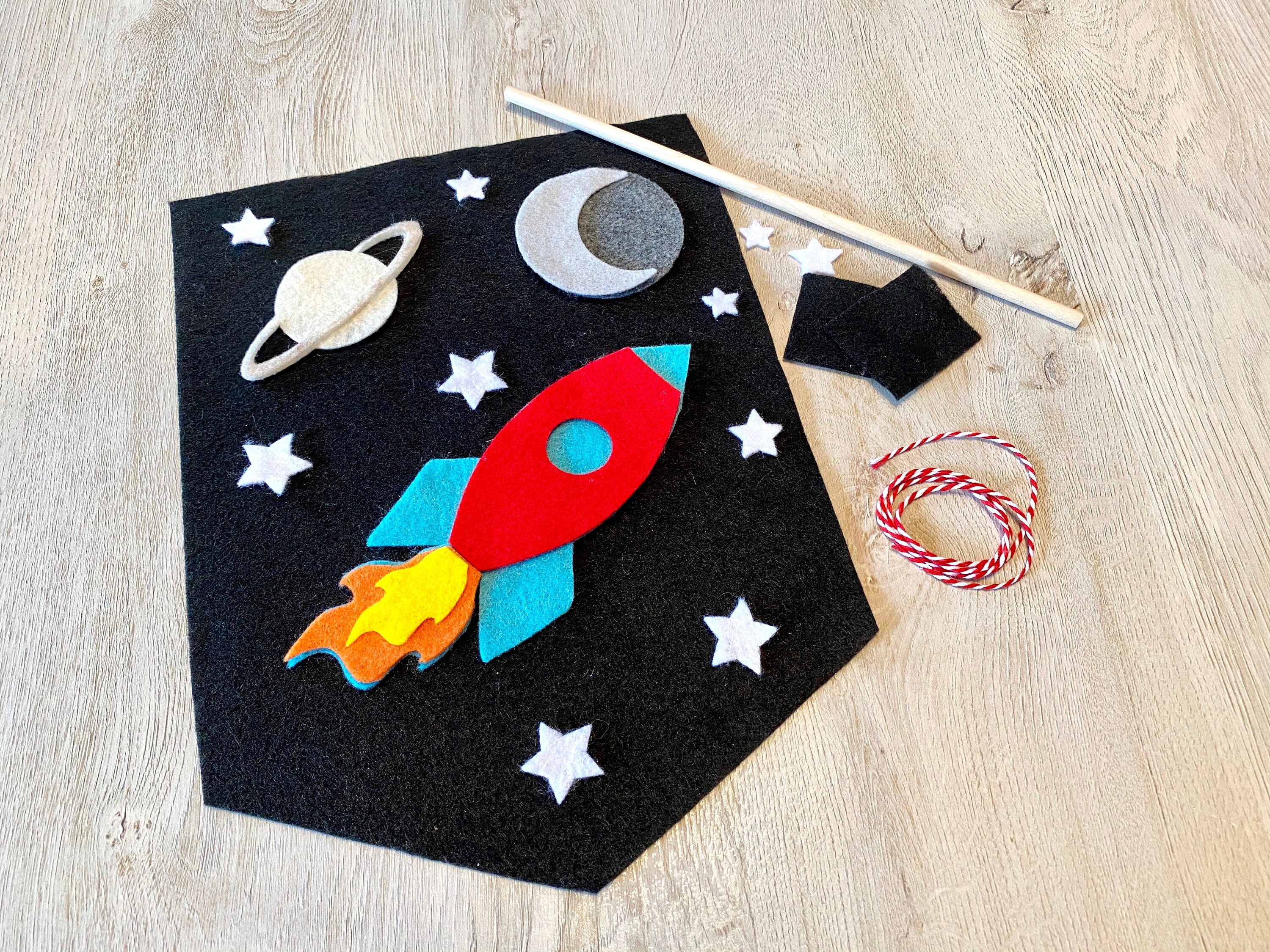 Spaceship Banner Craft Kit // Outer Space Craft // Craft Kits - Etsy