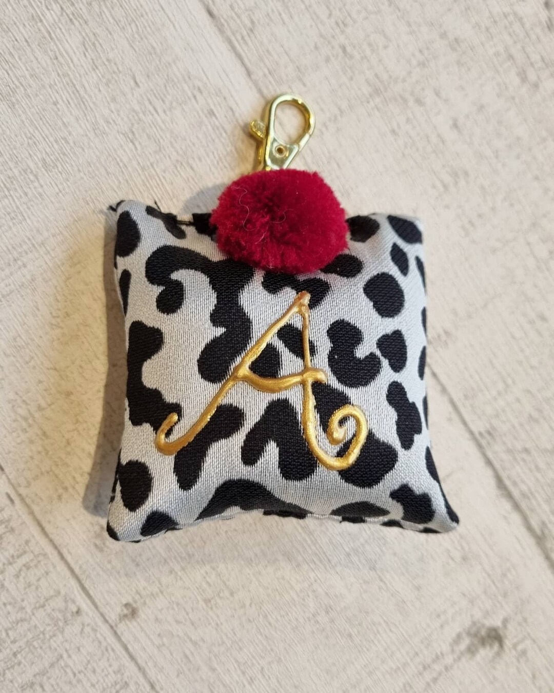 Personalized Keychain, Letter Name Custom Keyring, Personalized Pillow ...