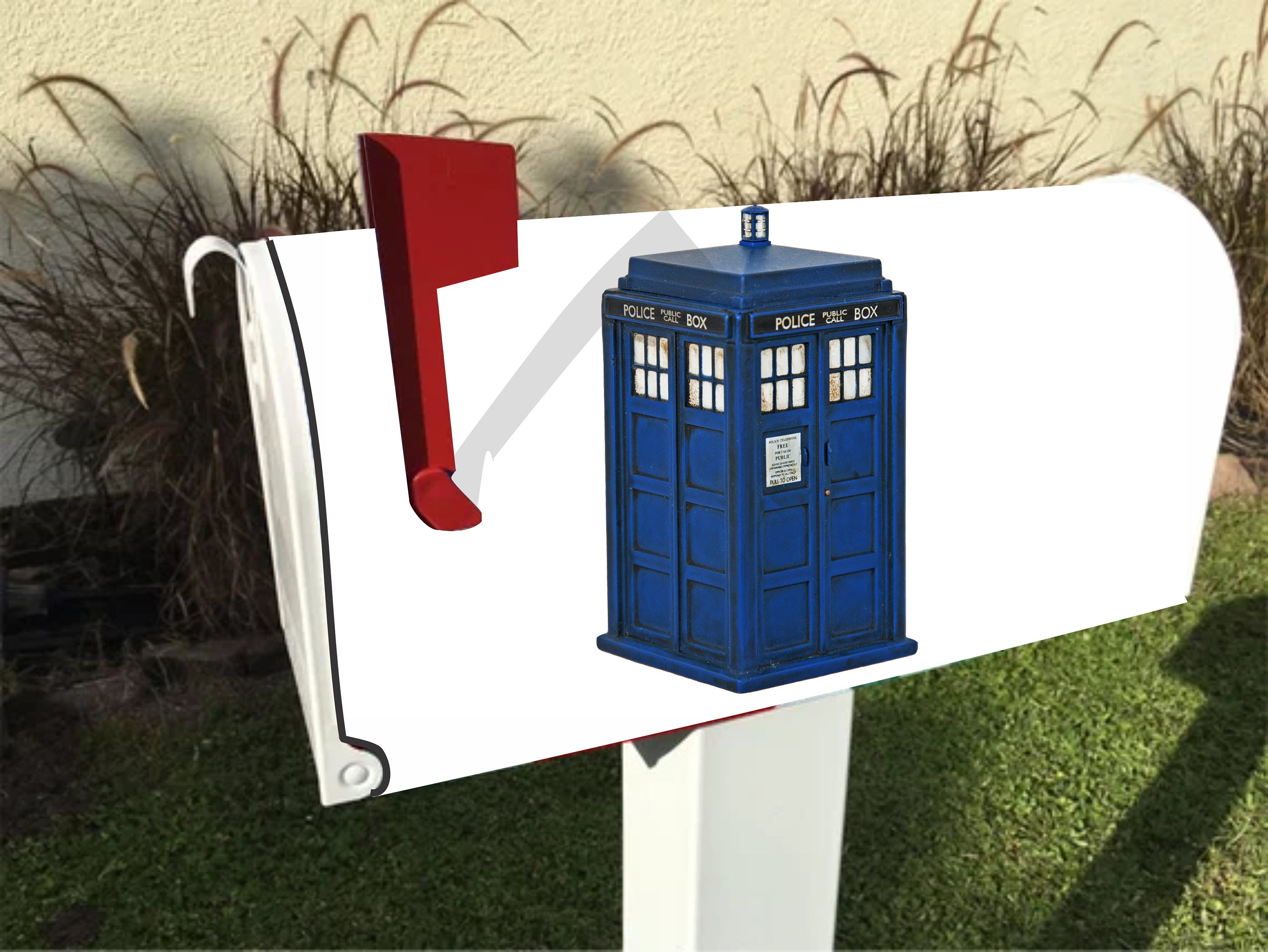The Doctor Would Approve! Dr. Who Tardis Magnetic Mailbox Cover ...