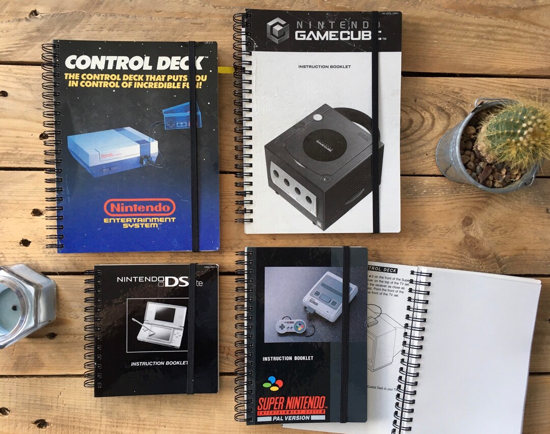 Recycelte / Upcycled Videospielkonsolen Handbücher Notebook - NES ...
