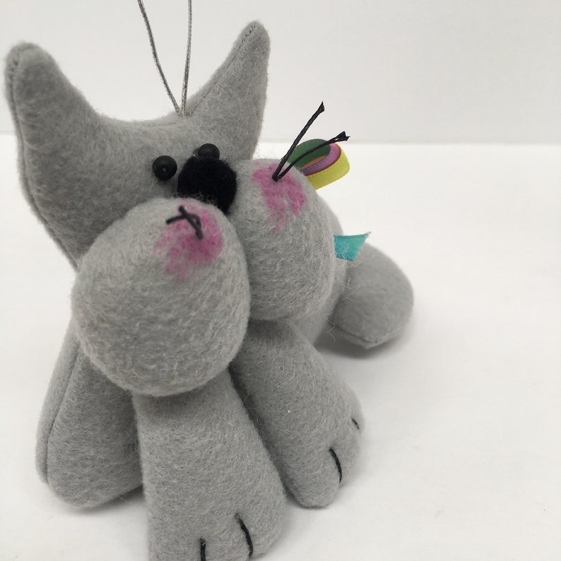 Figurines & Knick Knacks Little Cheeky Gray Cat Collectibles Art ...