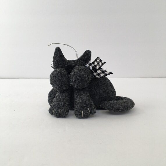 Figurines & Knick Knacks Little Cheeky Gray Cat Collectibles Art ...