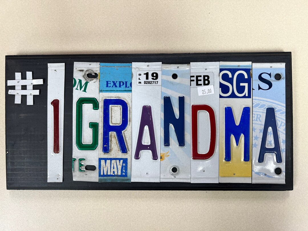 No. 1 Grandma License Plate Sign - Etsy