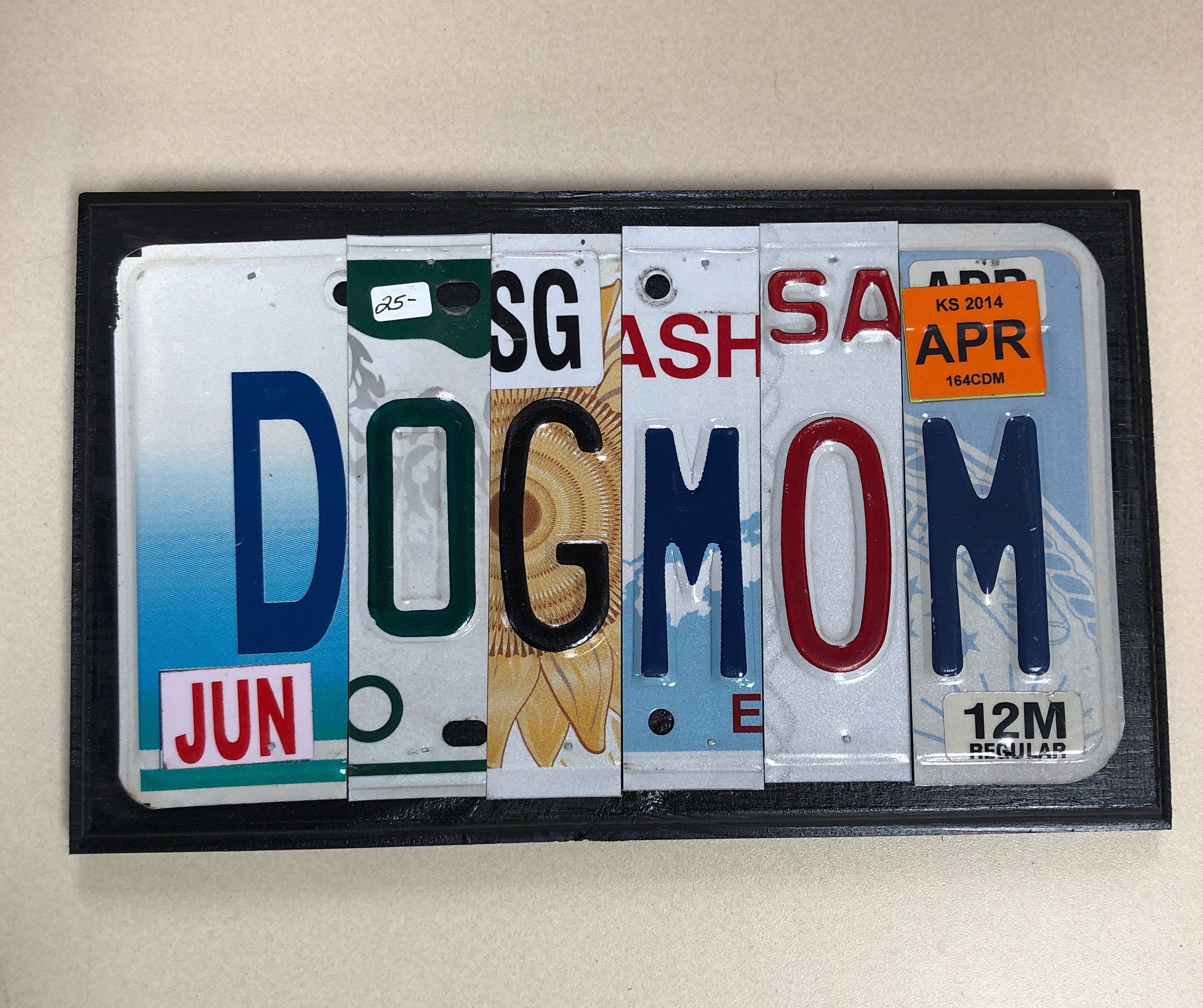 Dog Mom License Plate Sign - Etsy