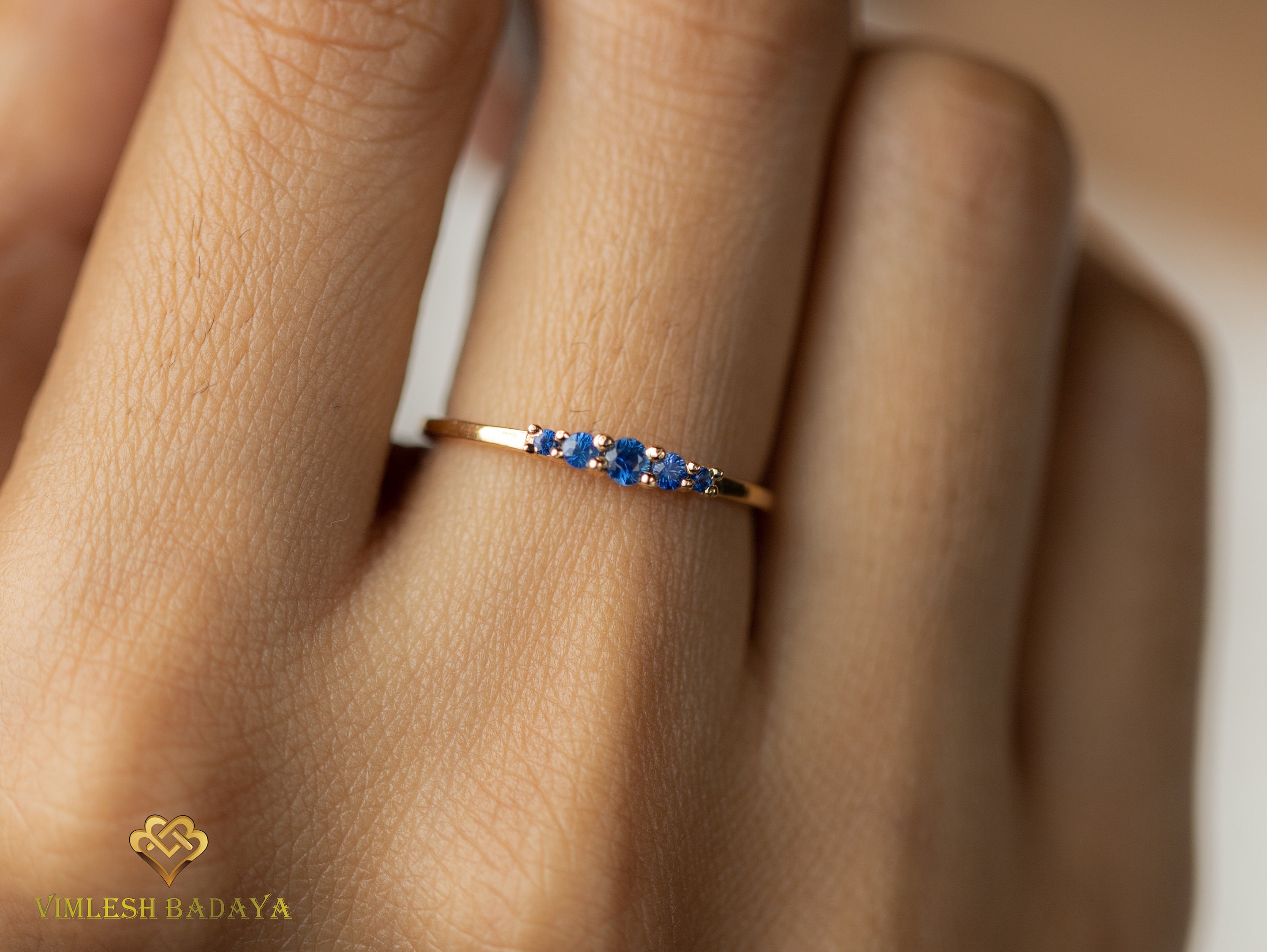 Blue Sapphire Stacking Ring 5 Stone Minimalist Stackable - Etsy