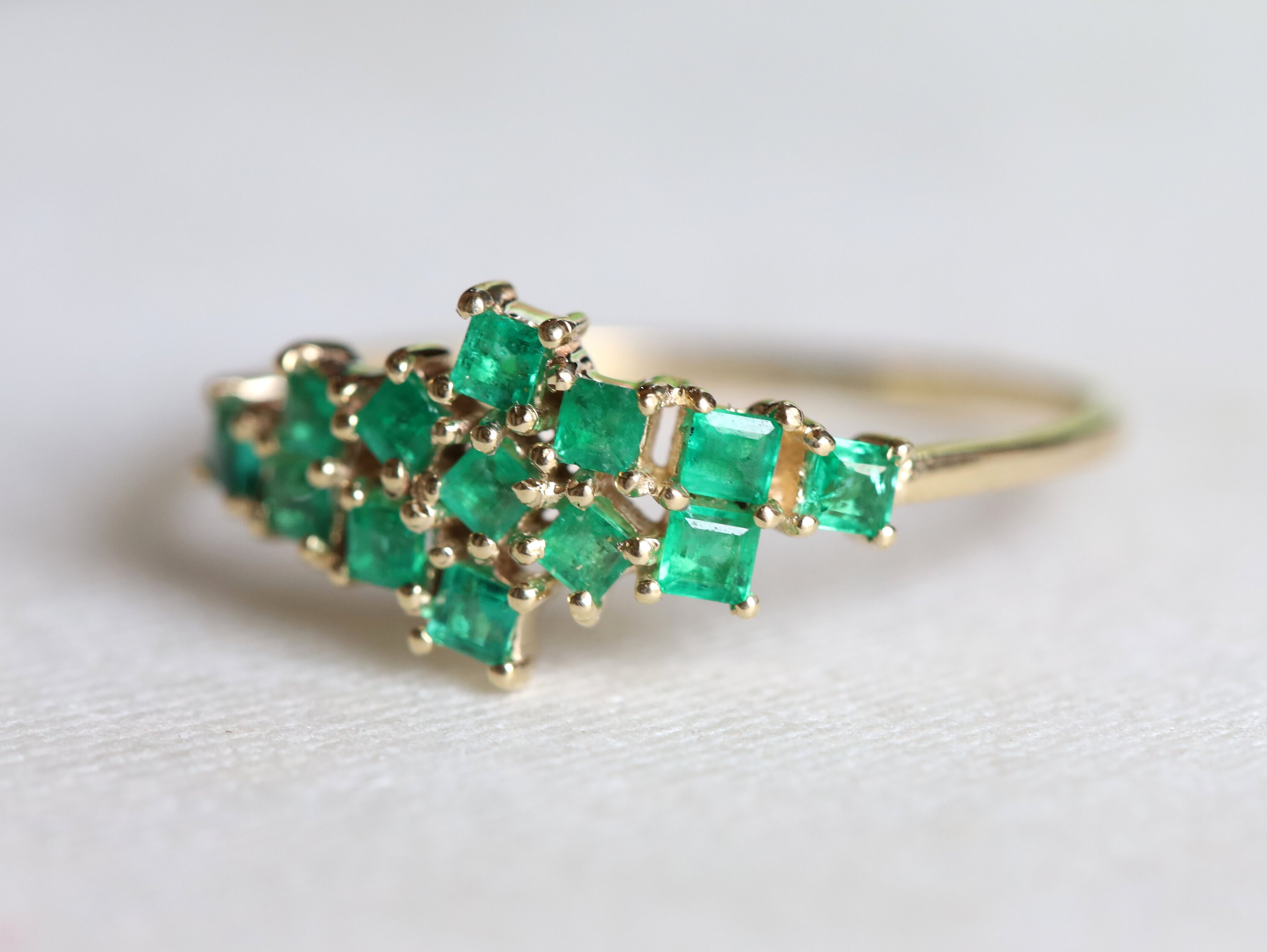 Emerald Cluster Engagement Ring, Solid Gold Anniversary Ring - Etsy