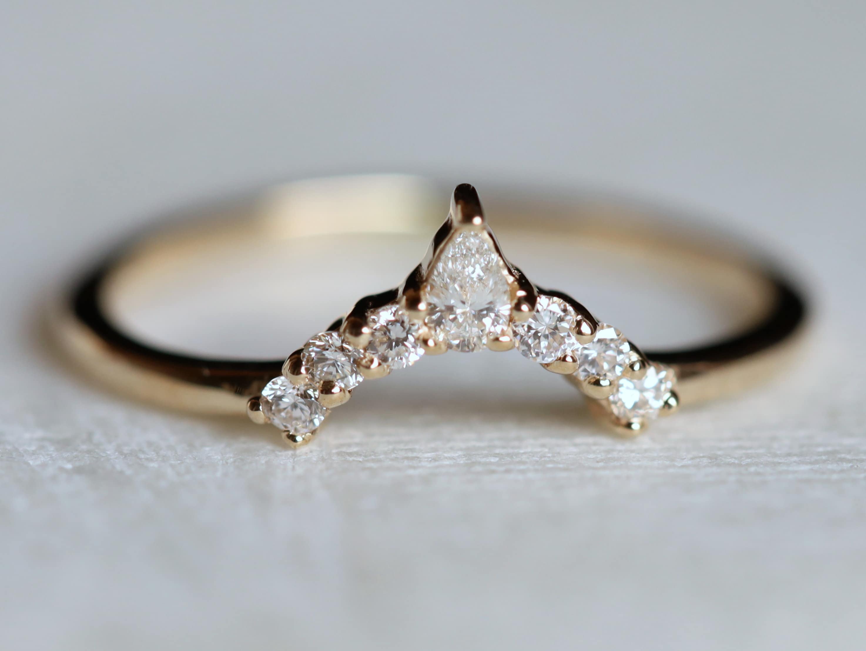 Curved Wedding band Diamond wedding band Diamond wedding | Etsy